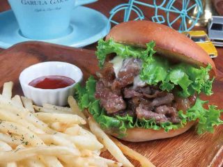 GARULA GARAGE 習志野市 おすすめ グルメ スポット | 千葉県のお出かけ情報誌 月刊ぐるっと千葉